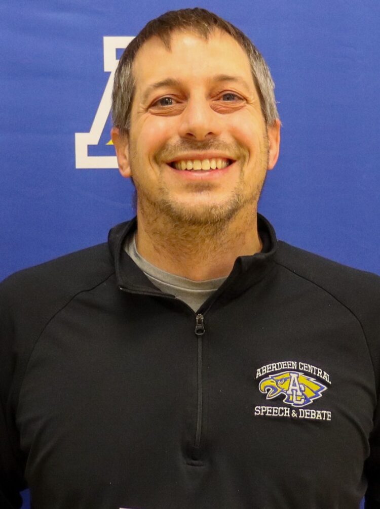 DeVoss, Konda, Rawerts Are 2024 Golden Apple Winners | Aberdeen Insider