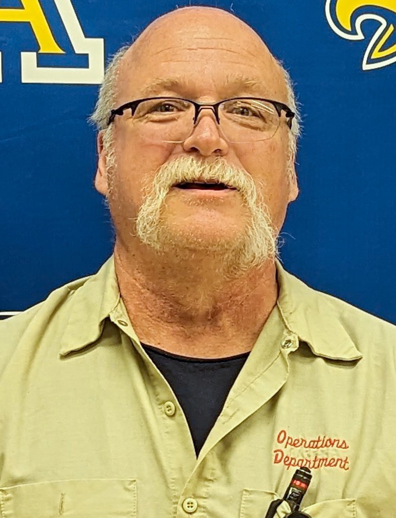 DeVoss, Konda, Rawerts Are 2024 Golden Apple Winners | Aberdeen Insider