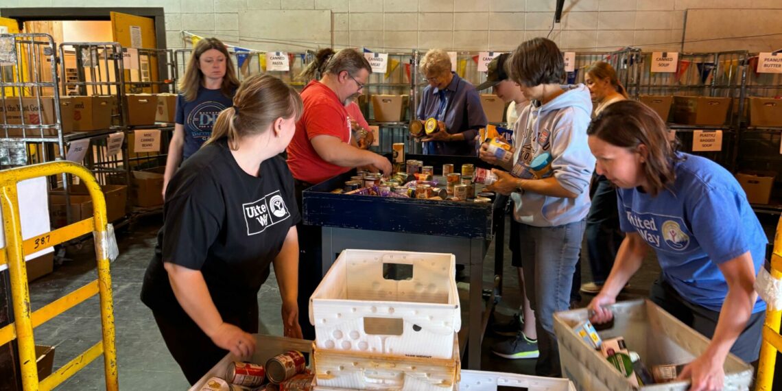 Gallery: Stamp Out Hunger Food Drive | Aberdeen Insider