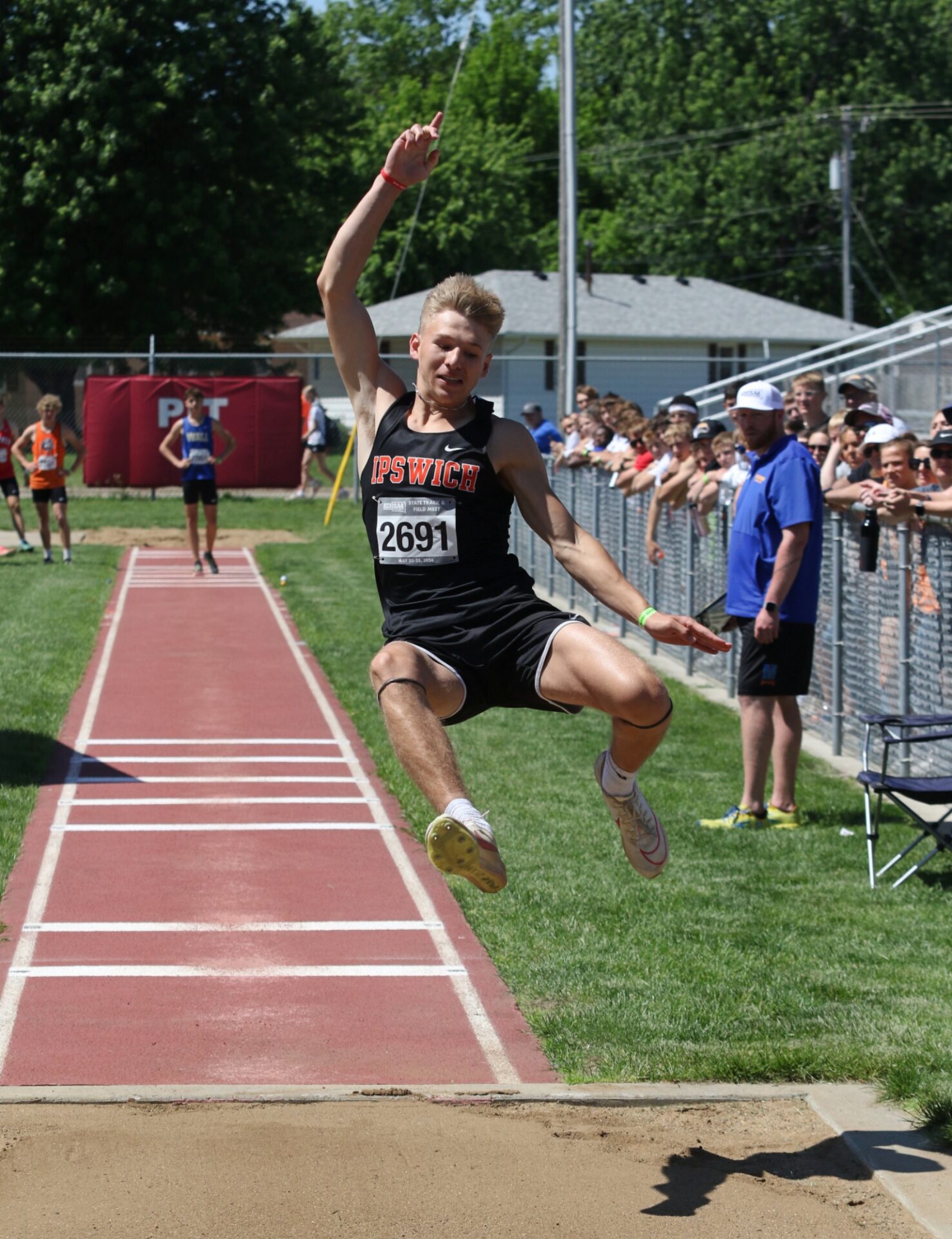 State Track Meet: Central's Rife Wins 100-meter Dash; Northwestern's ...