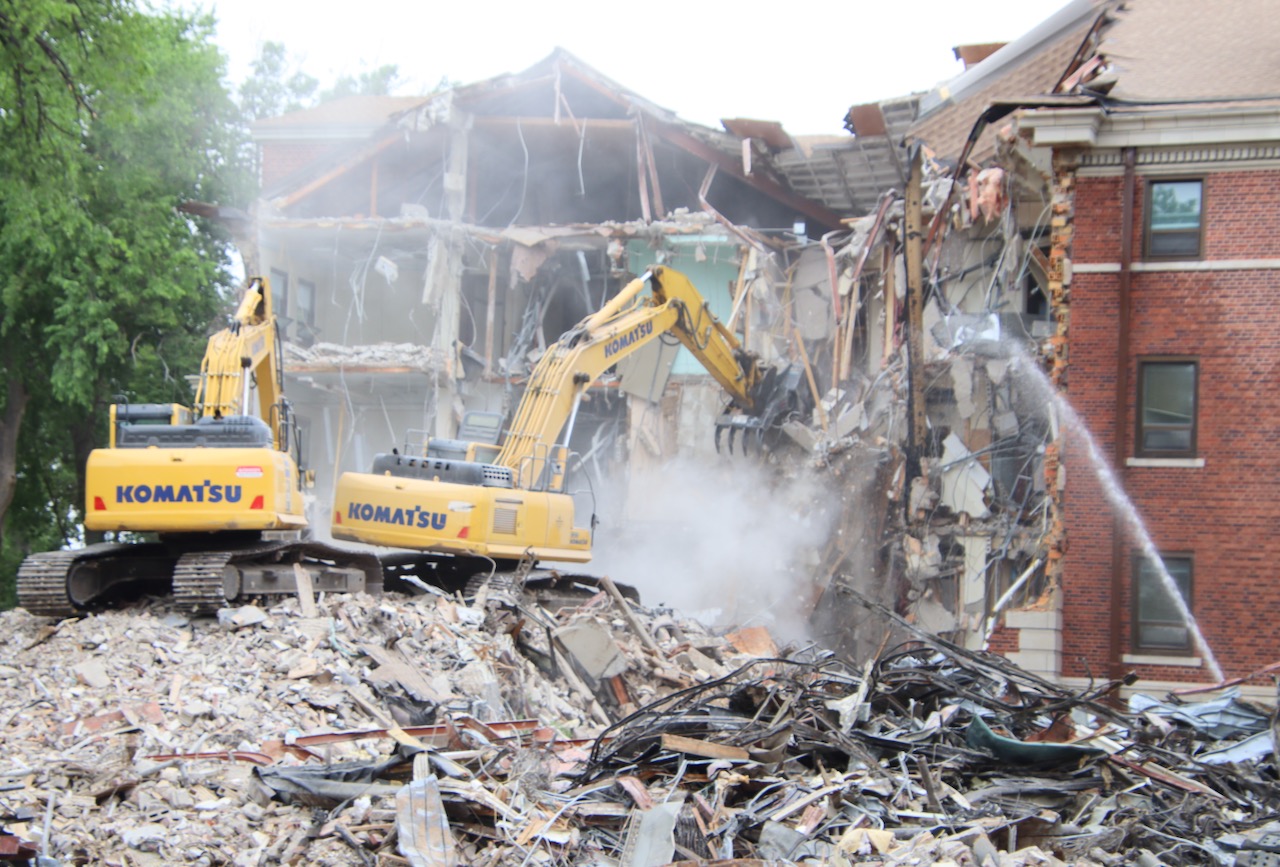 Gallery: Lincoln Hall Demolition Begins Monday | Aberdeen Insider