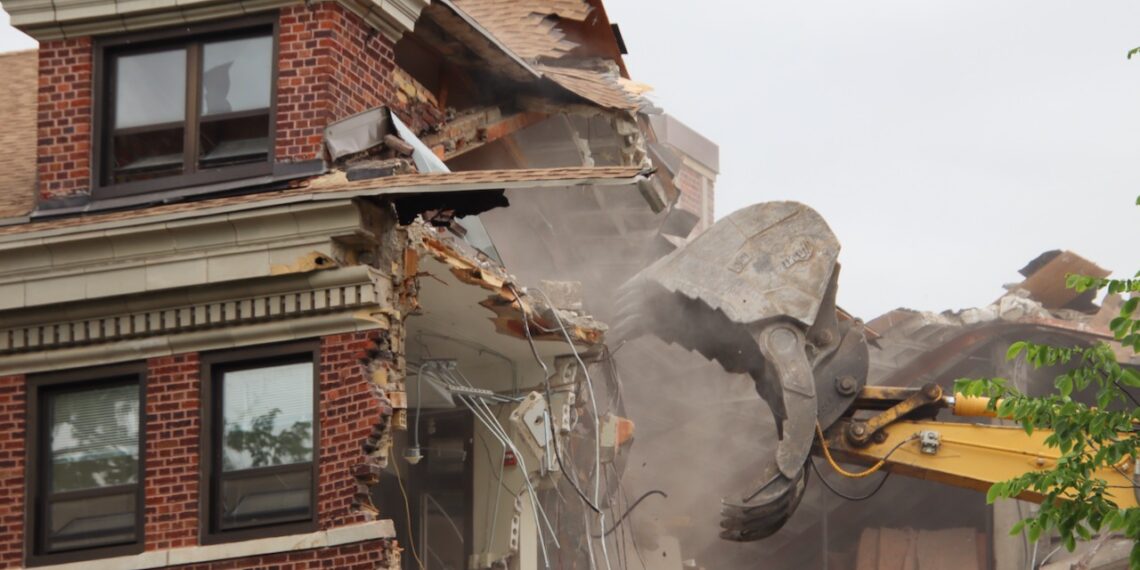 Gallery: Lincoln Hall Demolition Begins Monday | Aberdeen Insider