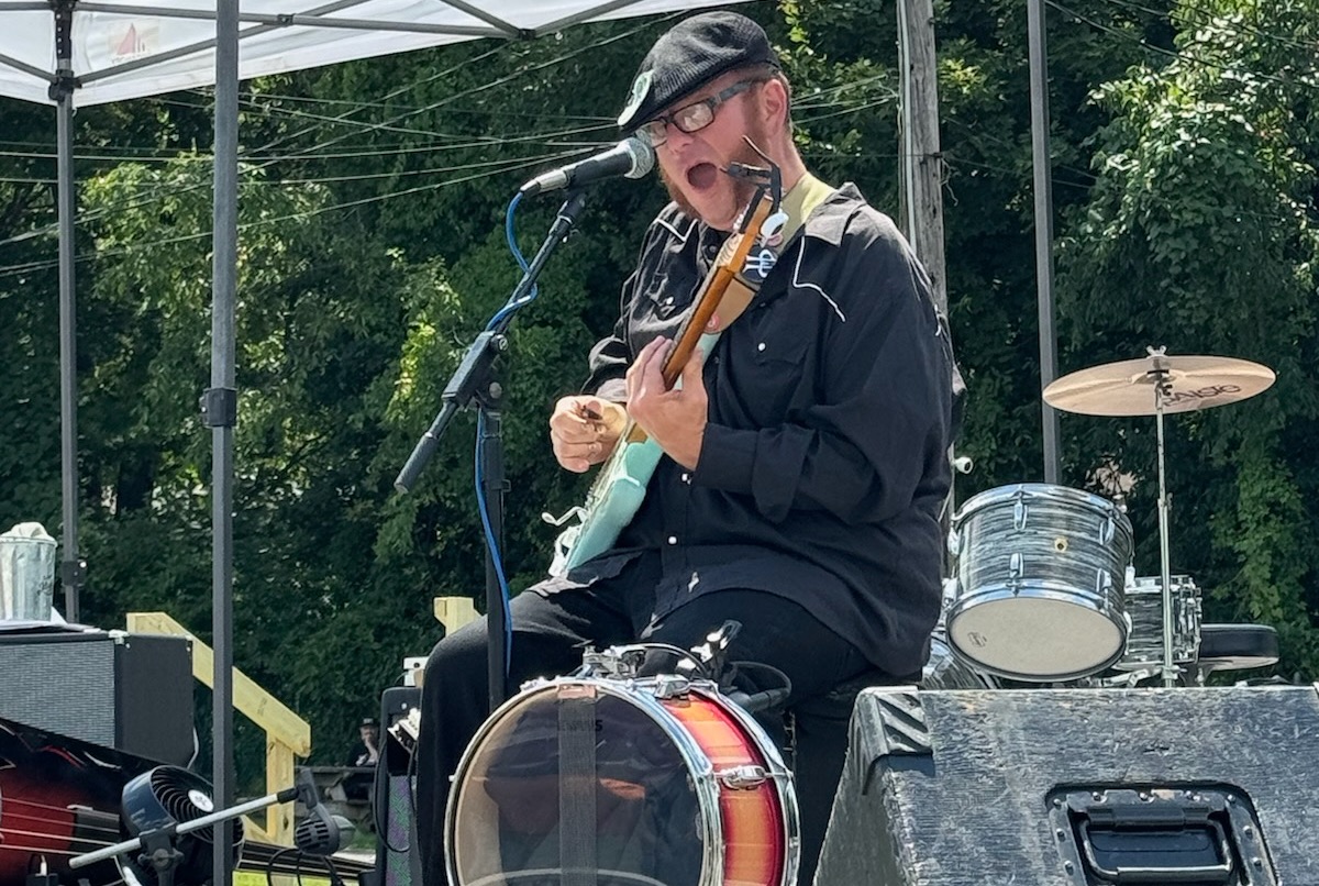 Entertainment: Oktoberfest Polka Party Is Friday; Hall Sisters Perform ...