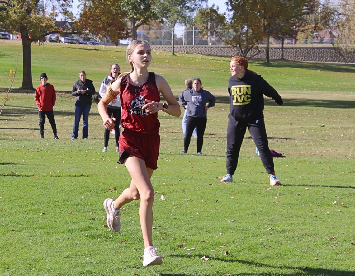 Herreid Runs Solo For Aberdeen Christian Girls Cross-country Team ...