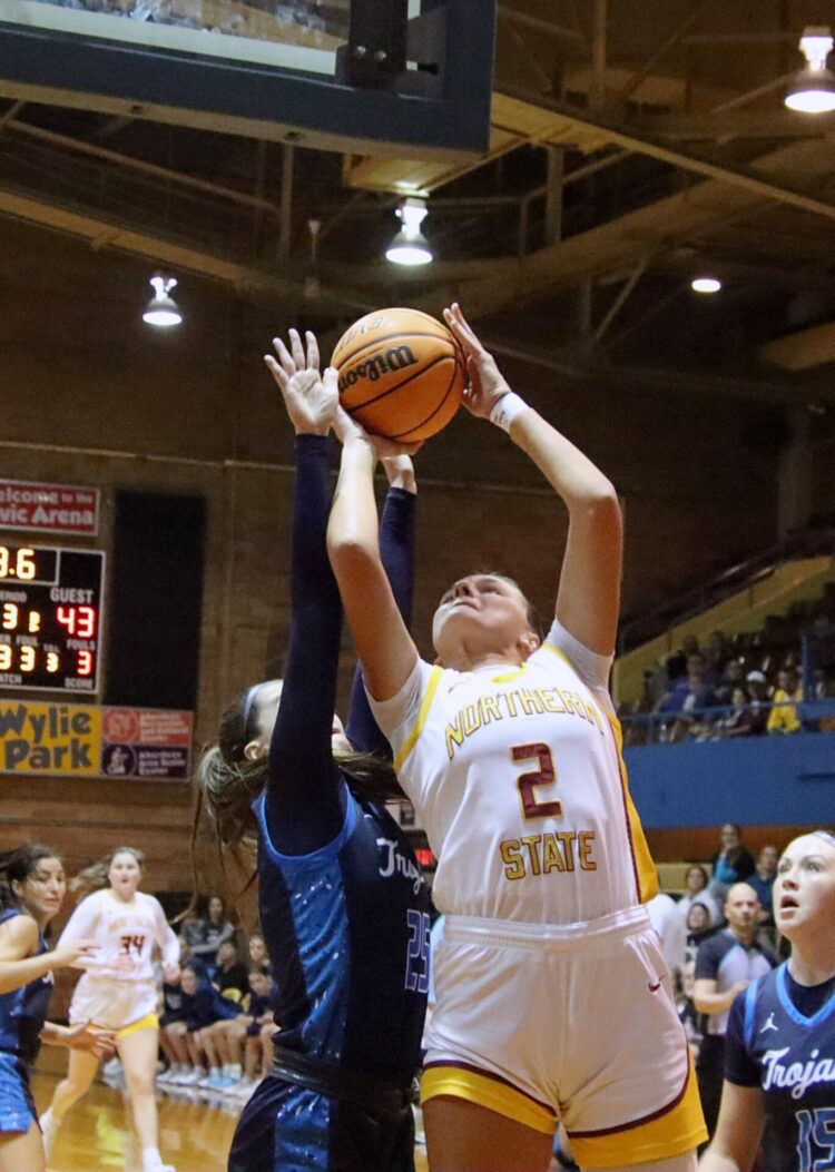 Northern Basketball Teams Win Exhibition Games At Civic Arena ...