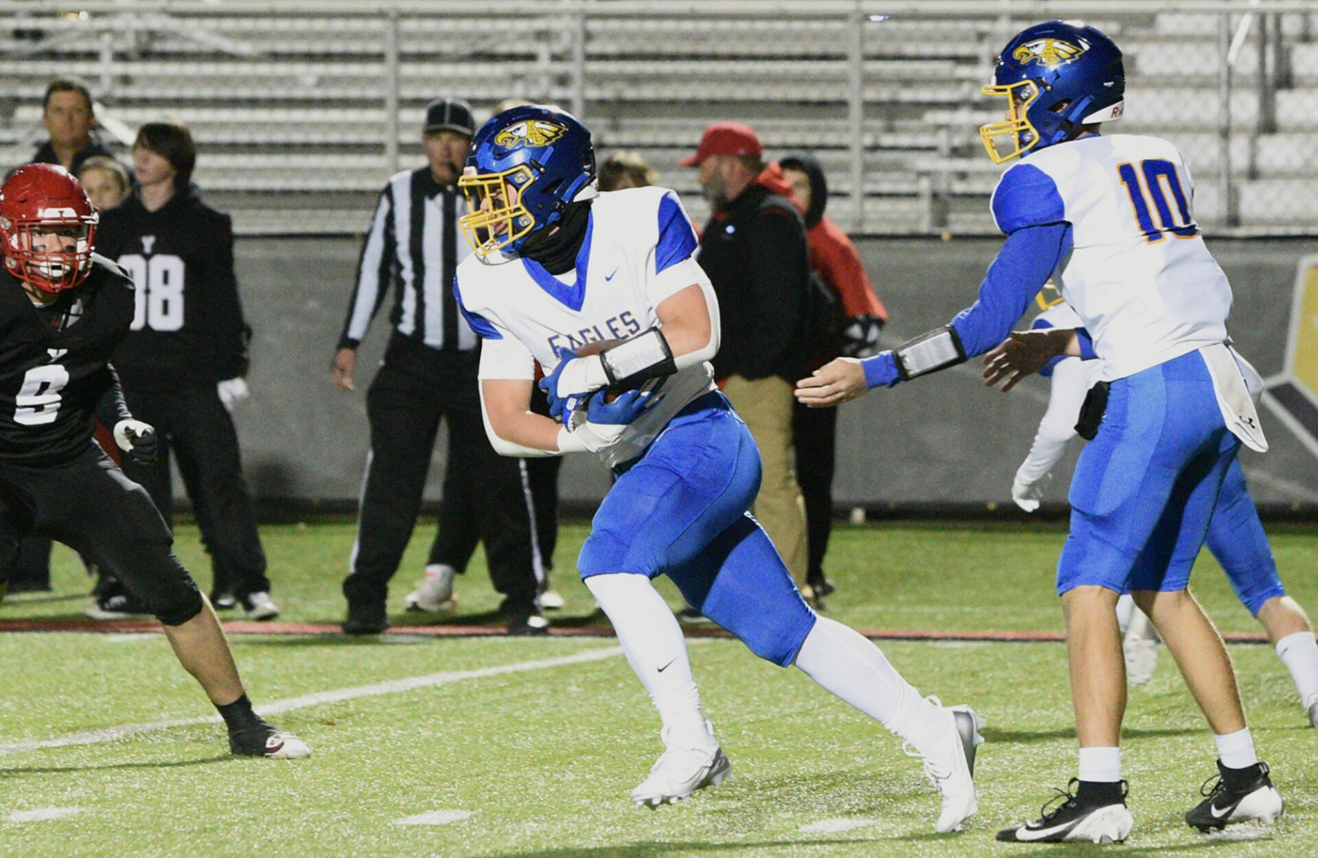 Football Playoffs: Warner Advances To 9A Semis; Central's Season Ends ...