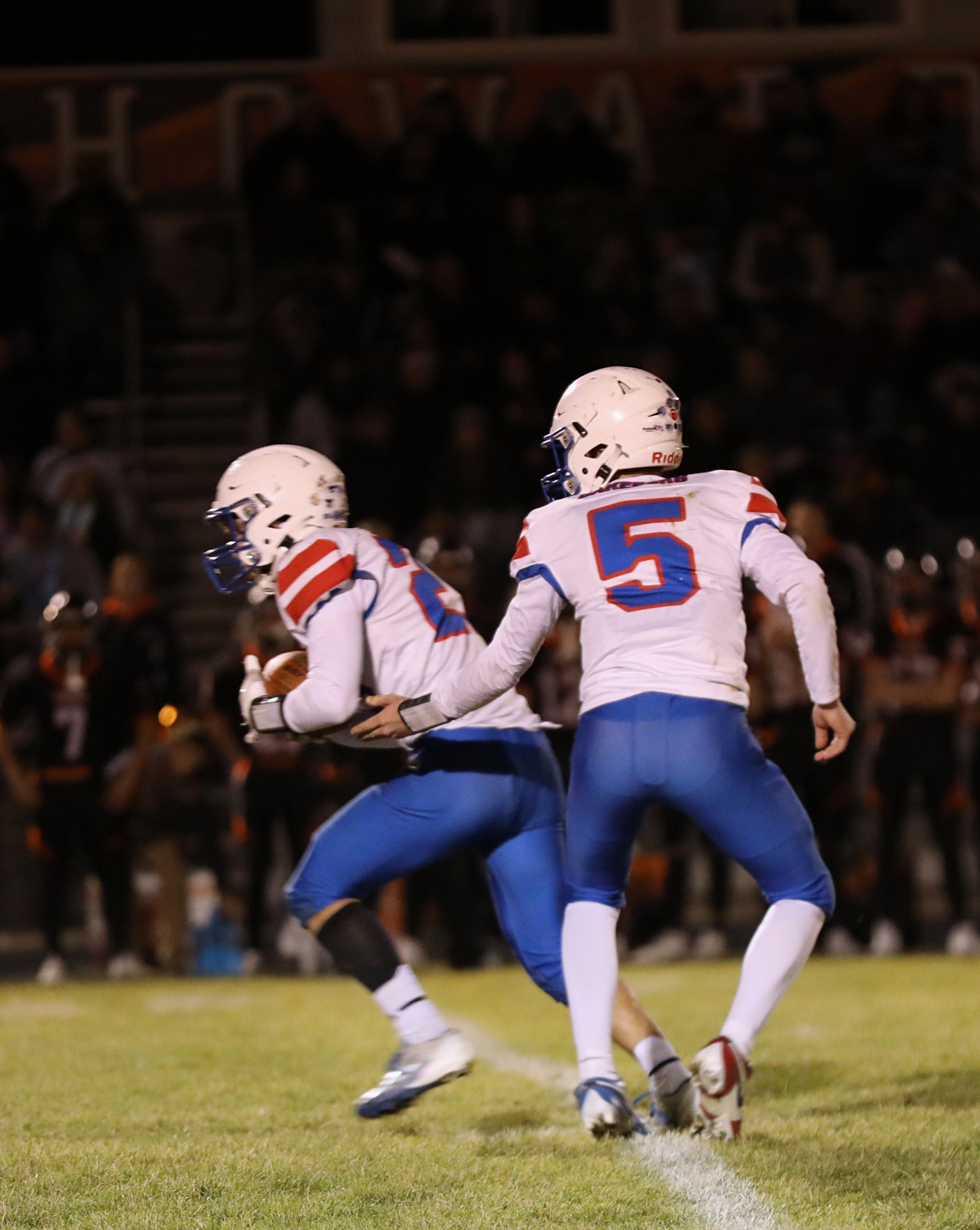 Warner Falls To Howard In 9A Football Semifinals | Aberdeen Insider