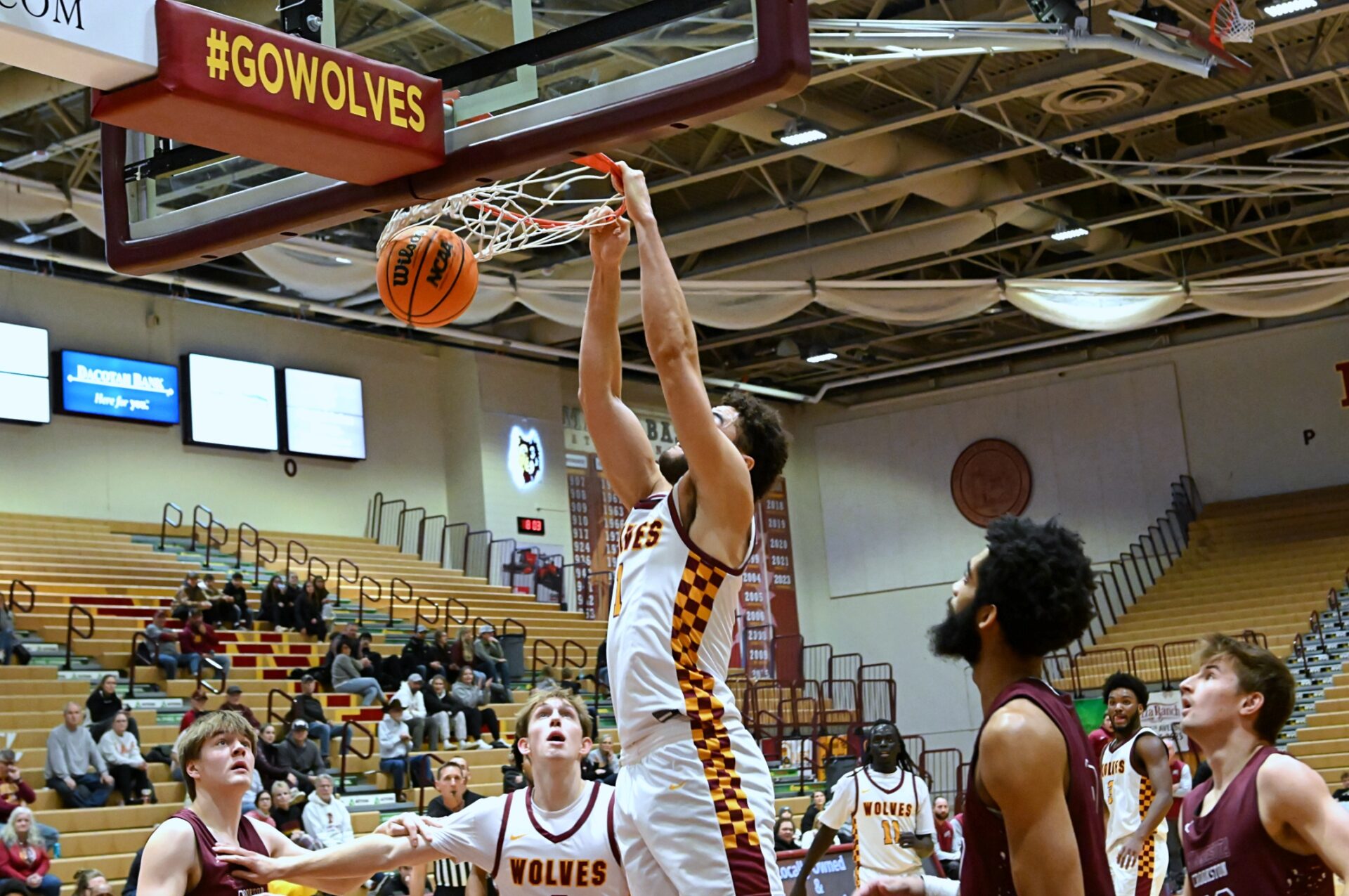 Northern State Basketball: Women Sweep Home Series, Men Fall To 1-11 ...