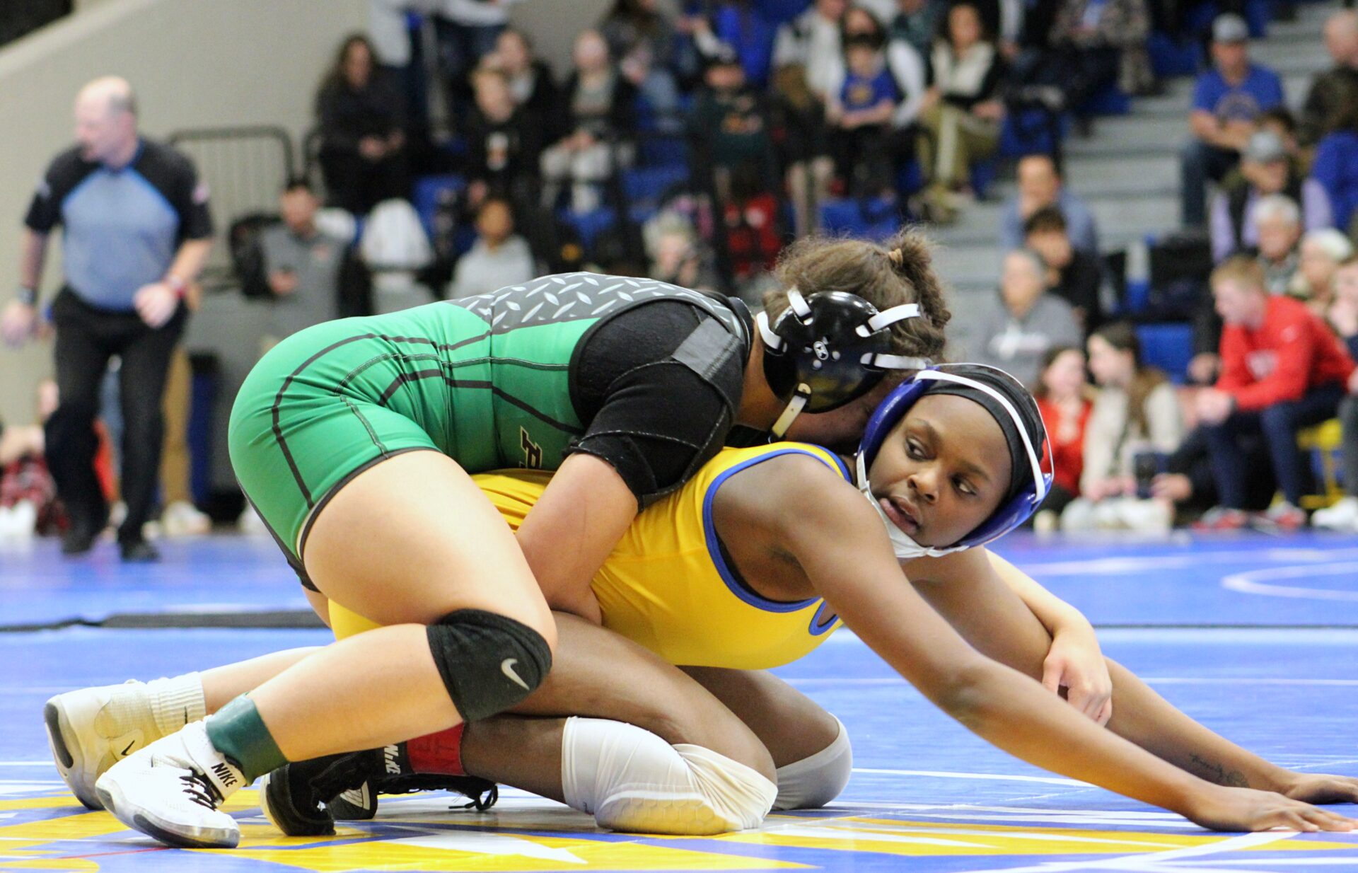 Aberdeen Central Boys Win Lee Wolf Invitational, Golden Eagle Girls Place Second | Aberdeen Insider