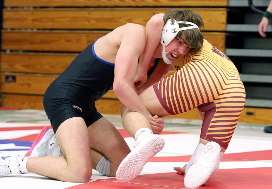 Central Boys Wrestling Take Second In State A Dual Tournament | Aberdeen Insider