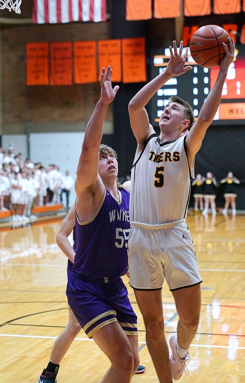 Aberdeen Christian Upends Lemmon, Qualifies For State B; Groton Advances In Class A | Aberdeen ...