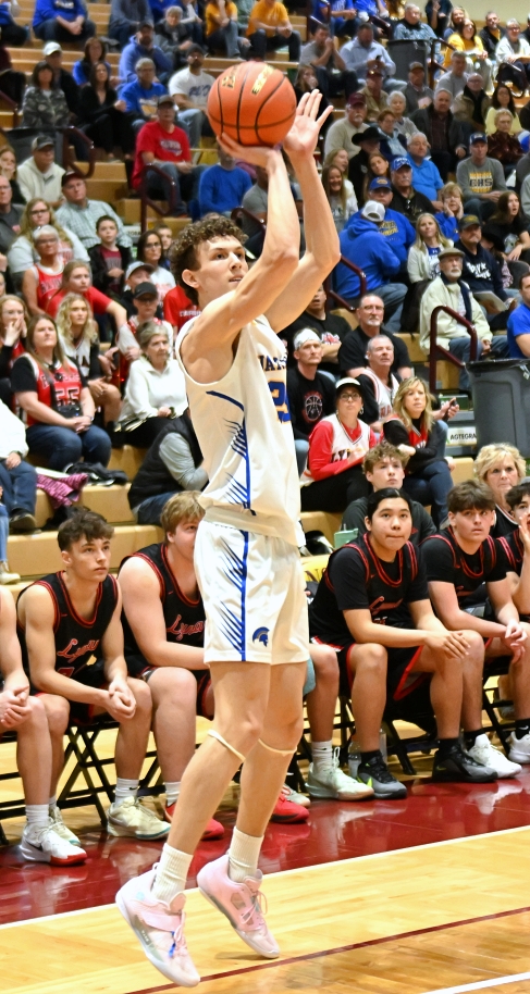 State B: Castlewood Pulls Away For Victory Over Lyman | Aberdeen Insider