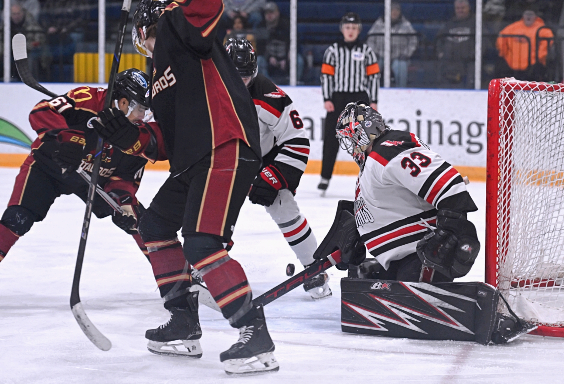Aberdeen Wings Dominate Minot, Move Within One Point Of NAHL Playoffs ...