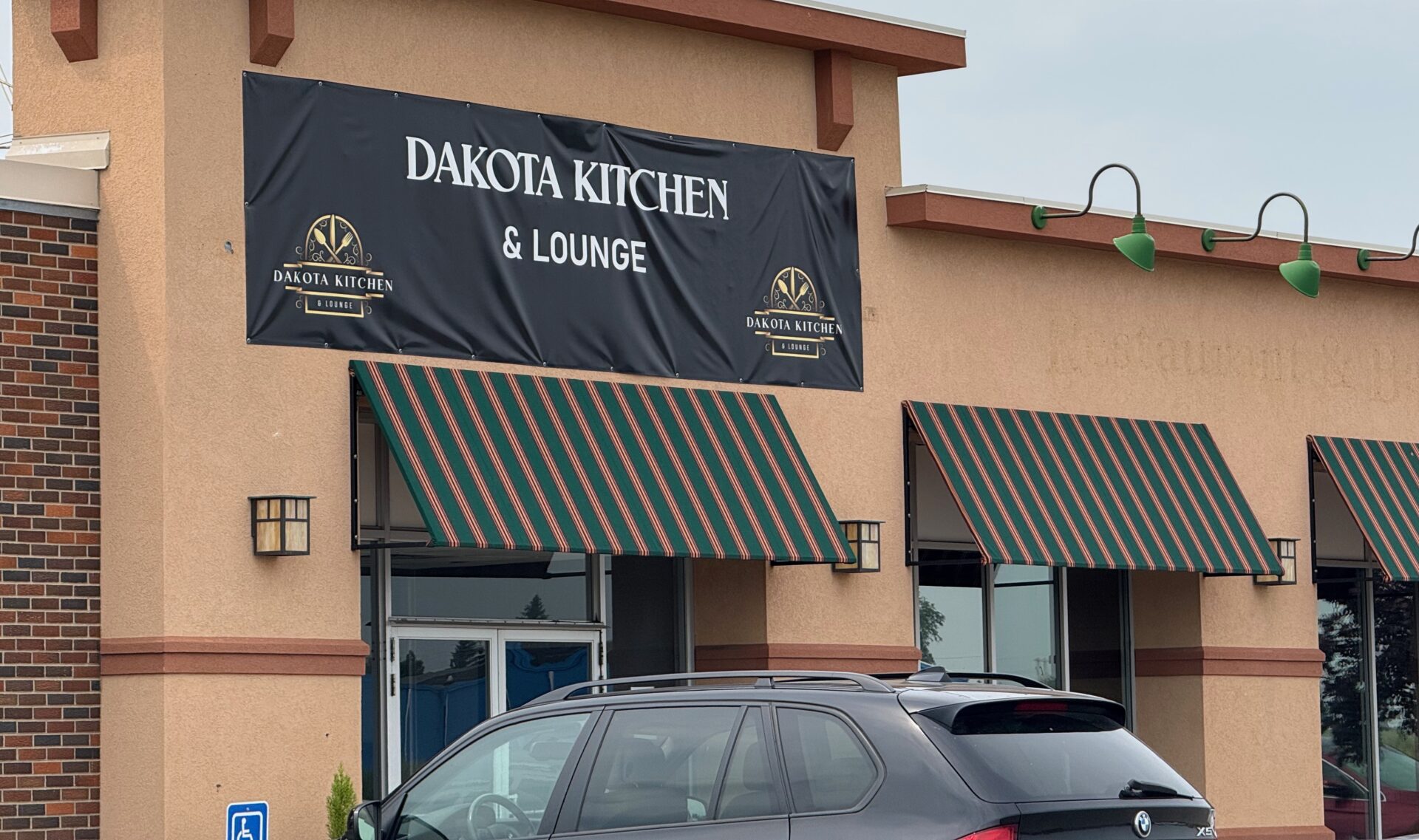 Former Minerva's Is Now Dakota Kitchen & Lounge; Roma Reopens Downtown | Aberdeen Insider