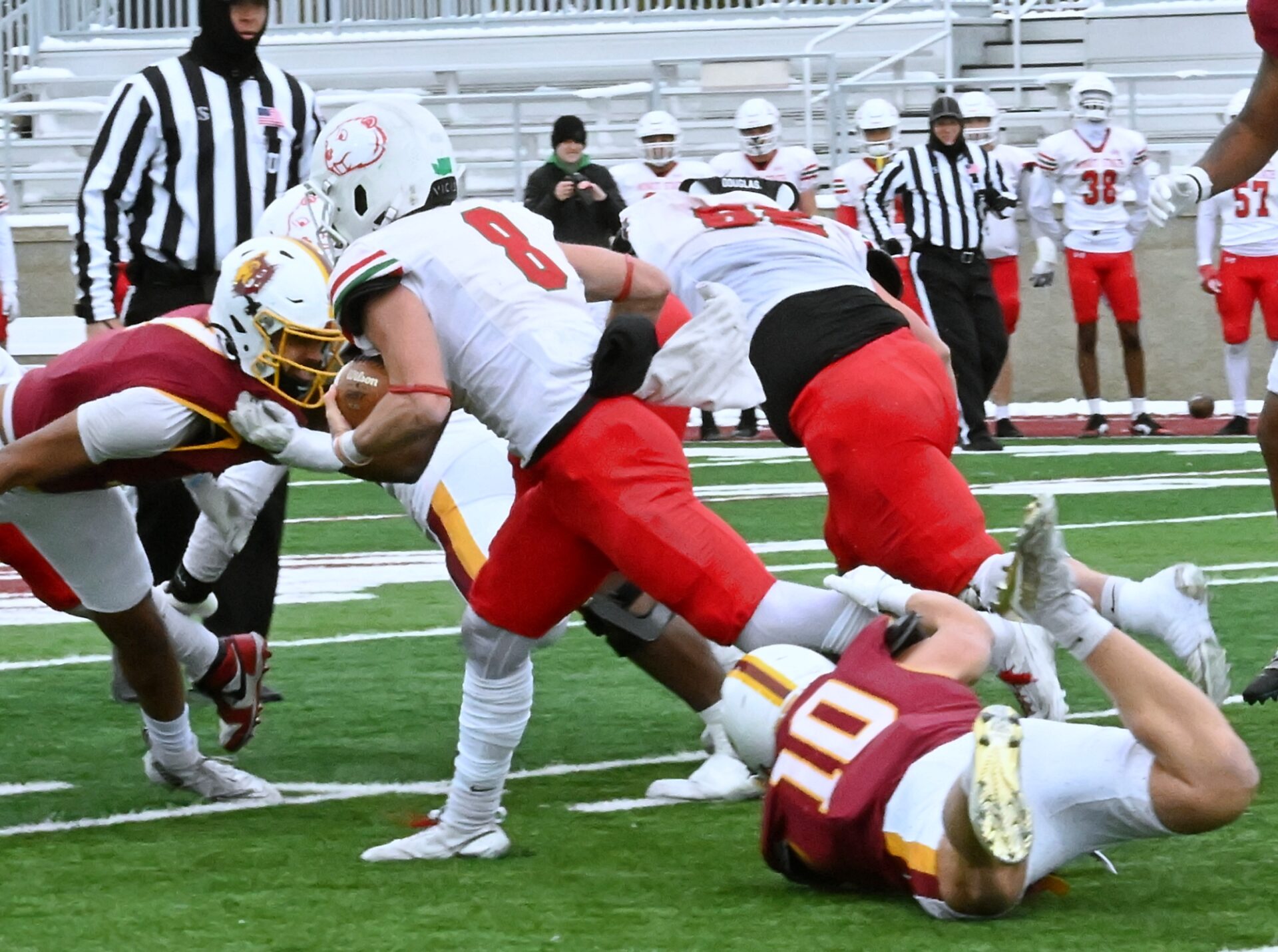 Northern State Grounded By Minot State's Rushing Game In 49-28 Loss ...