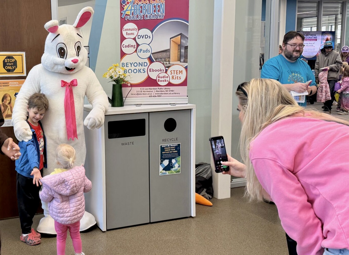 Photos: Library Easter Egg Hunt | Aberdeen Insider
