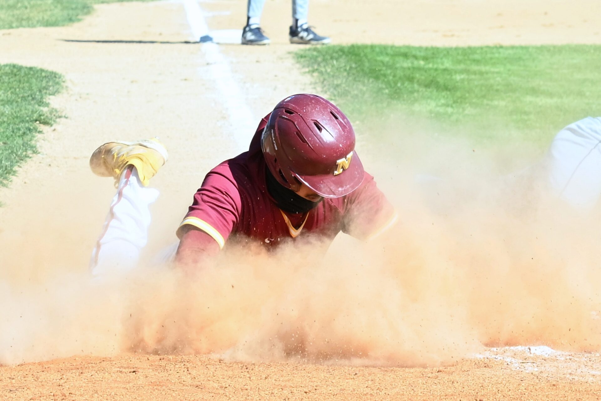 Northern State Baseball Earns Home Split With UMary | Aberdeen Insider